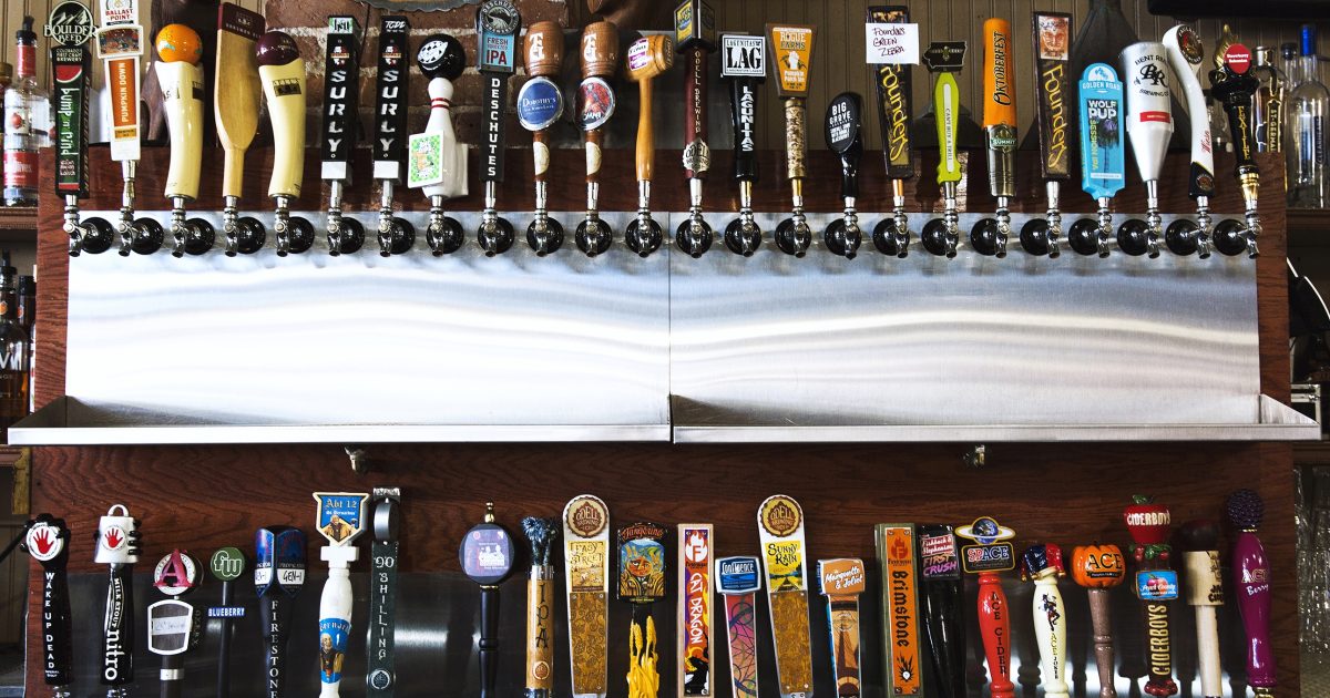 Parlor City Pub & Eatery | Cedar Rapids Tourism