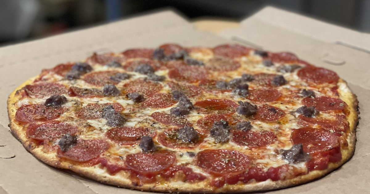 Tomaso's Pizza | Cedar Rapids Tourism